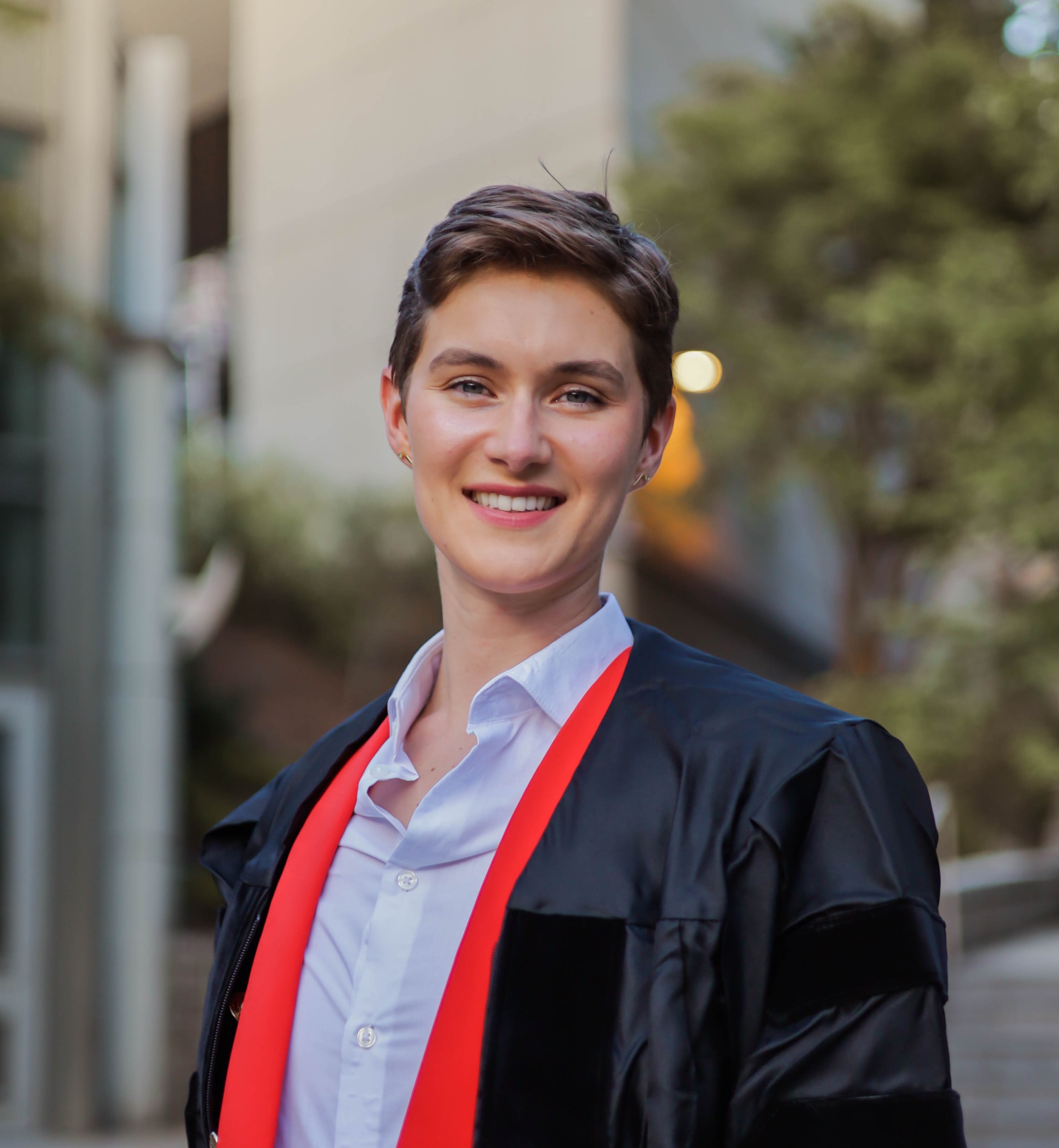 About me – Dr. Emilie Ellis